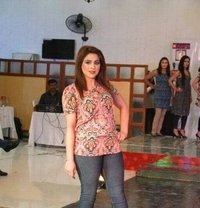 Aaliyah Khan, Indian escort in Doha