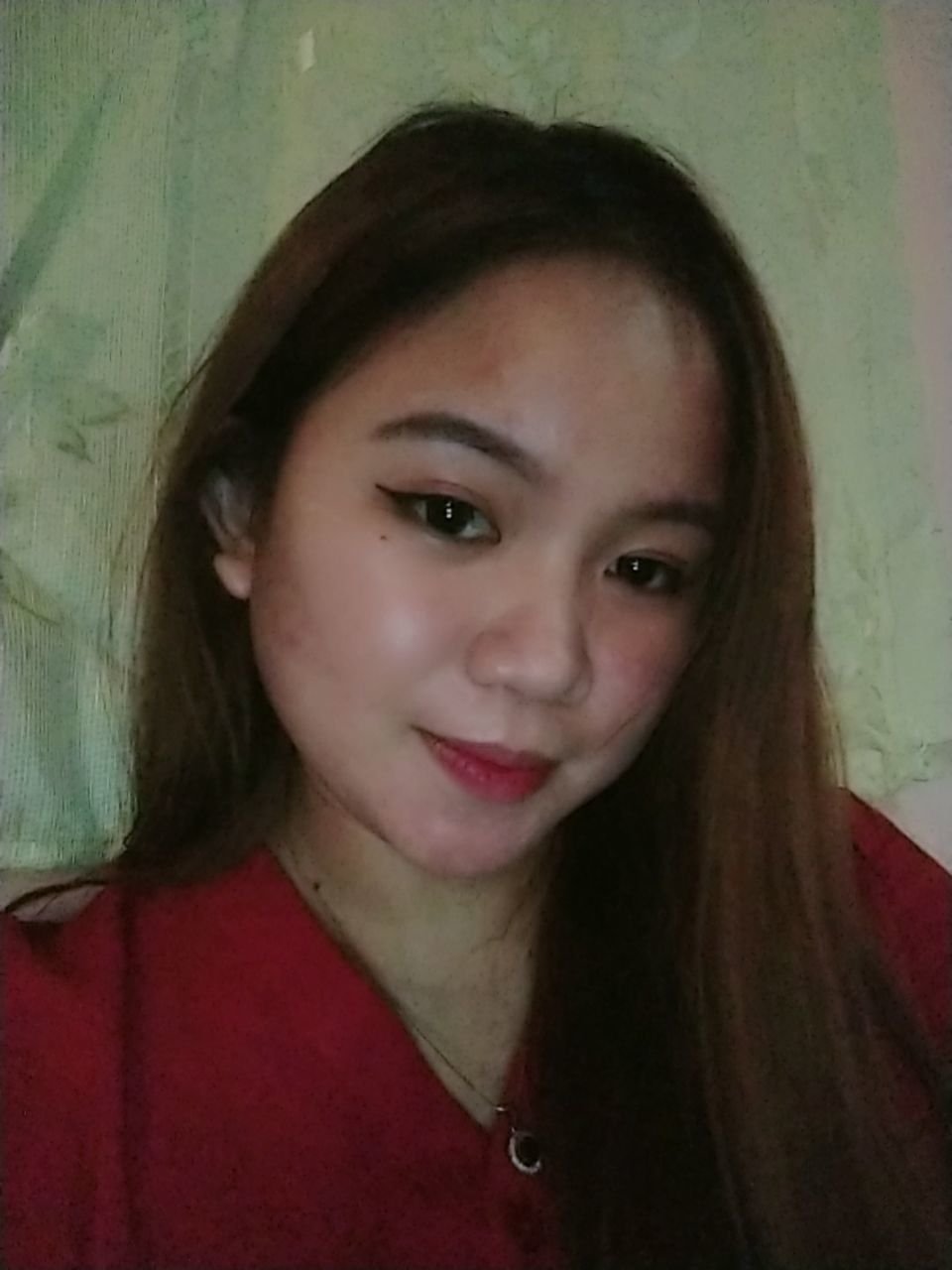 Abcdef Gfe, Filipino companion in Makati City