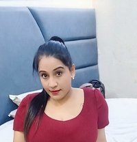 Anika, Indio puta en Ahmedabad
