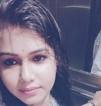 Anshu Roy Call Girl. Vashi Nerul Panvel, Indian escort in Navi Mumbai