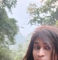 Apurba Khan, Indian Transsexual escort in New Delhi