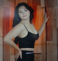 Ariba Khan, Indian adult performer in Dubai