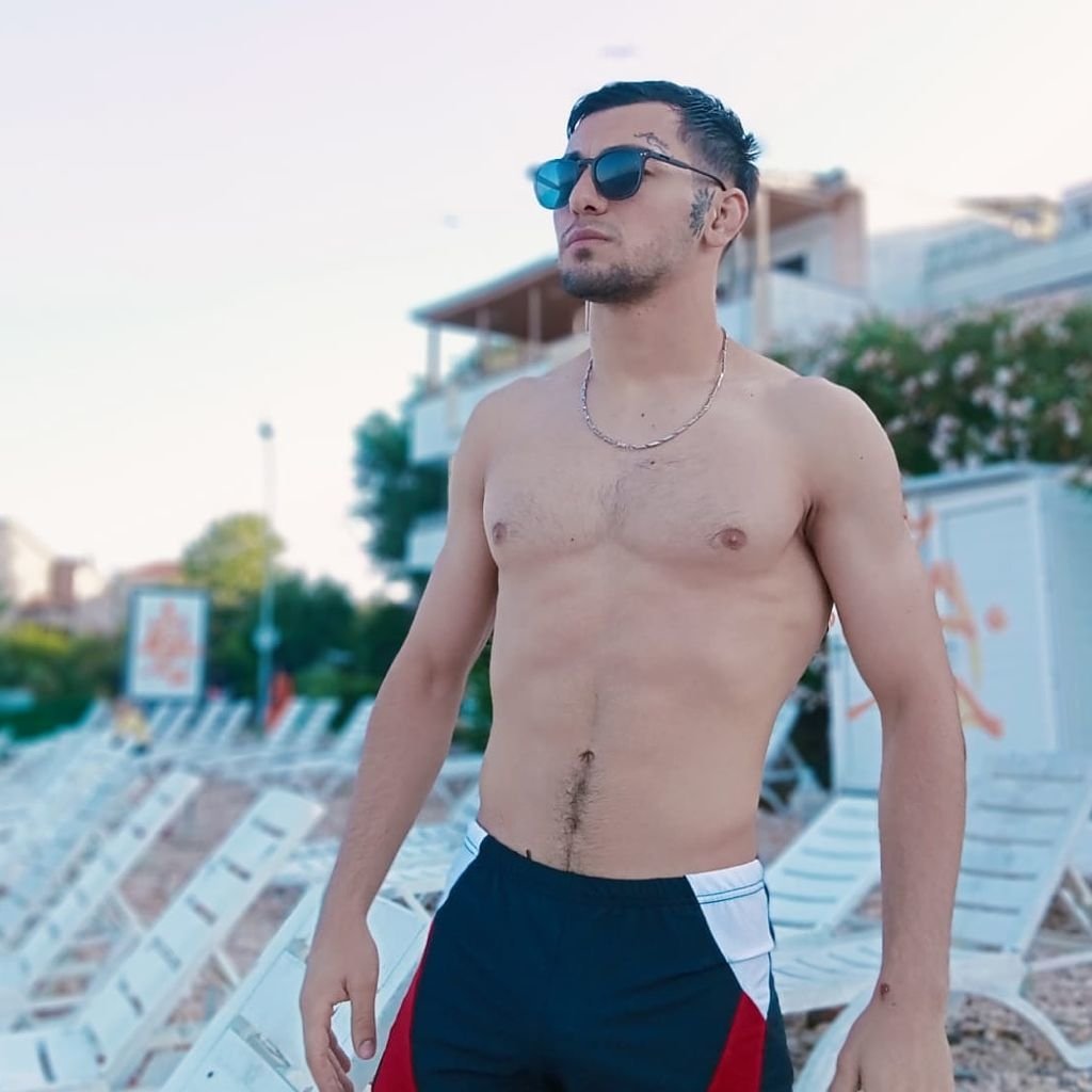 Berkecan, Russian Male escort in İstanbul (2)