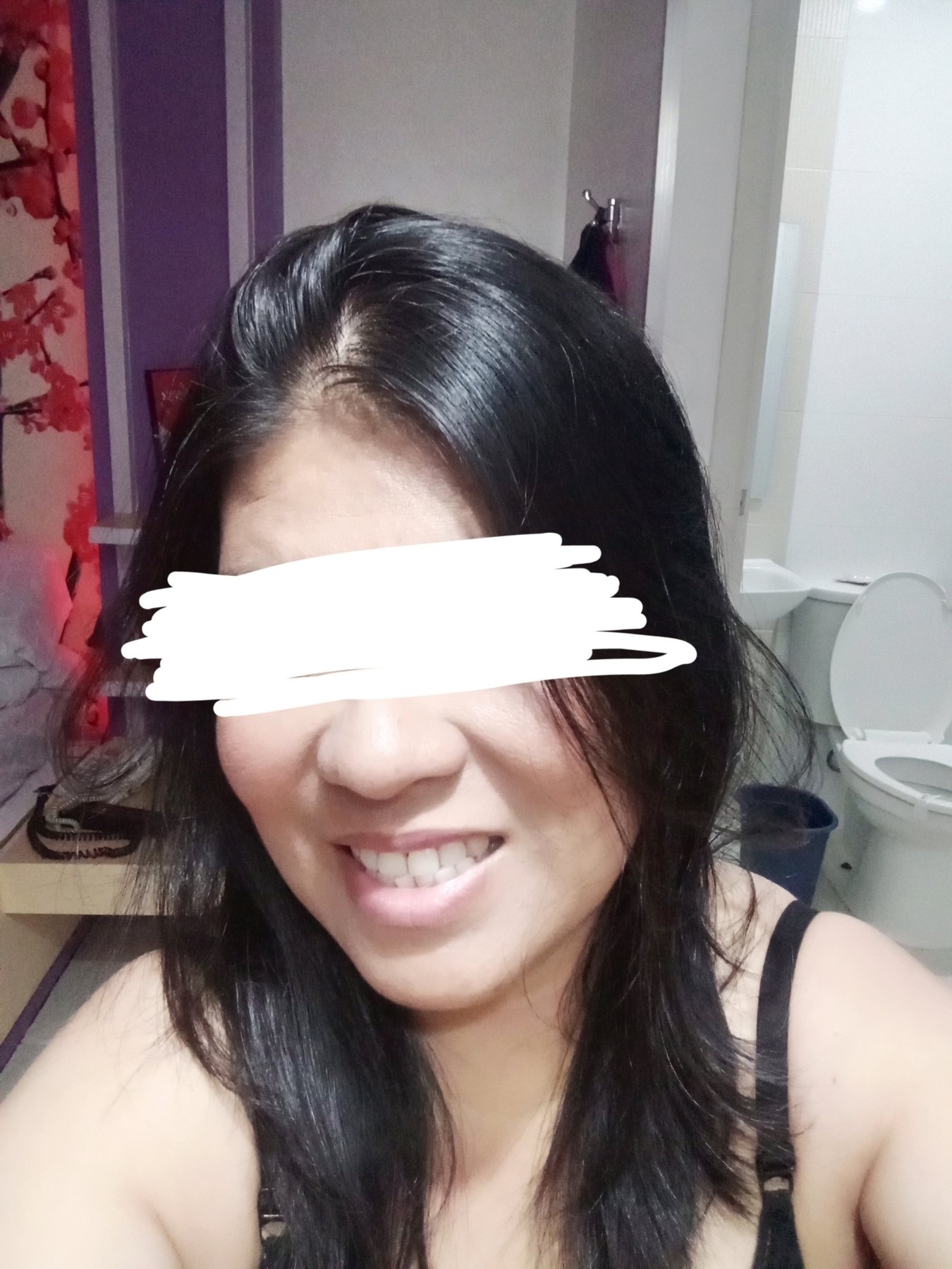 Danicca, Pretty Cougar Versatile Escort, Filipino escort in Makati City