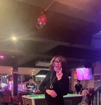 Darlene Edwards, Transsexual escort in Bangkok