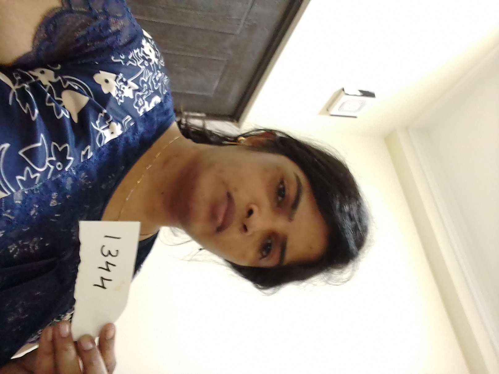 Deepa, Indian escort in Al Manama