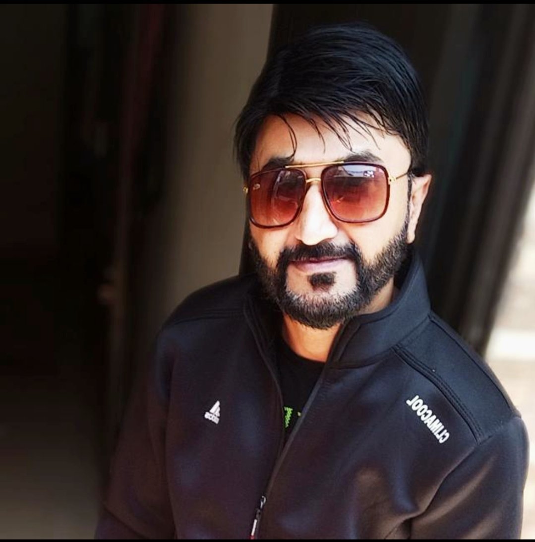 Delhi & Gurgaon Gigolo/callboy, Indian Male escort in New Delhi