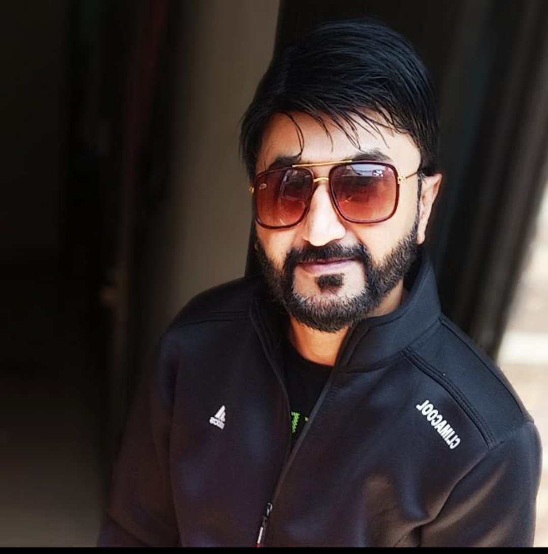 Delhi & Gurgaon Gigolo, Indian Male escort in New Delhi