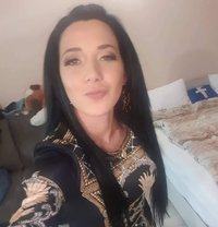 Emily, German masseuse in Dubai (4)