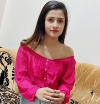 Esha Indian Model, Indian escort in Dubai