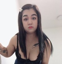 Gift, Thai masseuse in Muscat (4)