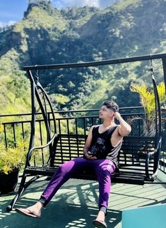 Hunk Hand, Male companion in Stockholm