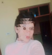 I'm a college girl cam show, Indian escort in Kochi