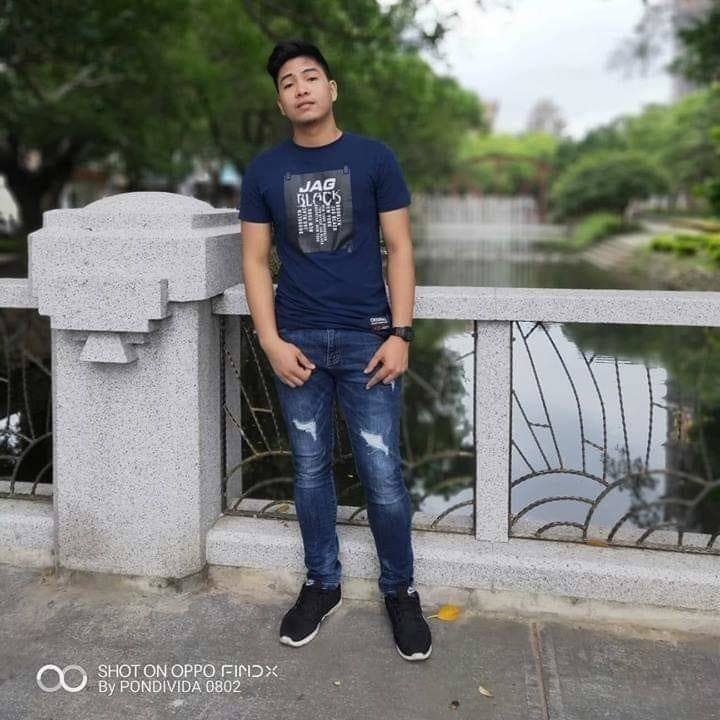 John Sy, Filipino masseur in Manila