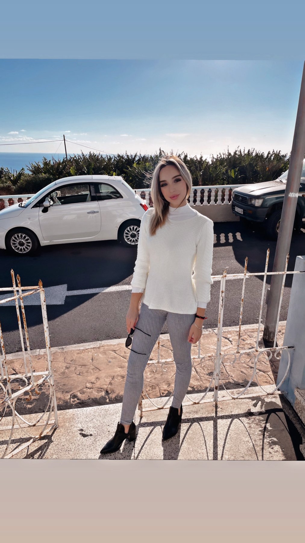 Judith, Spanish adult performer in Doha (2)