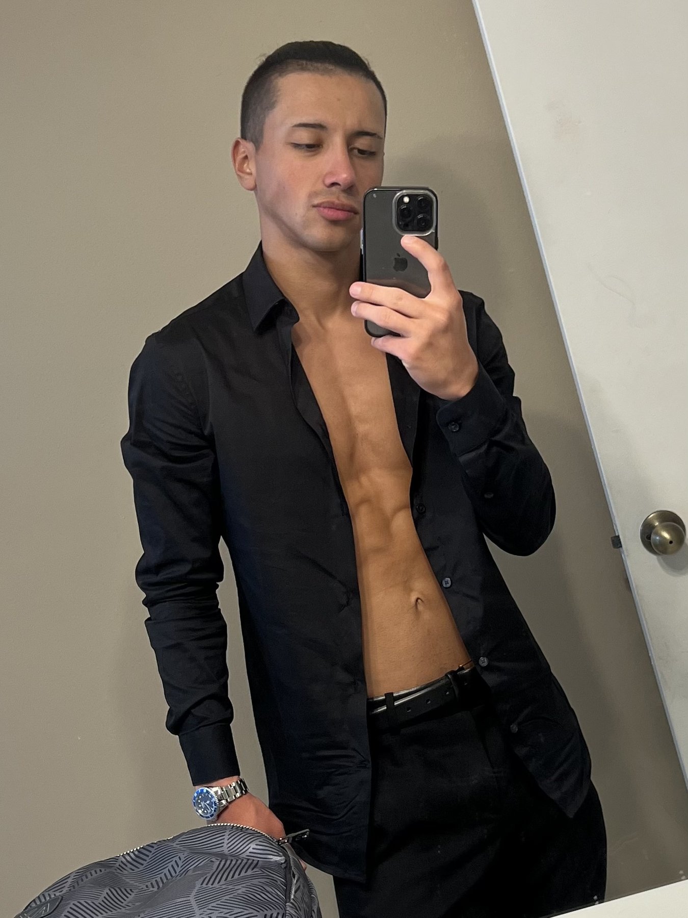 Mackenzie, Male escort in Dubai