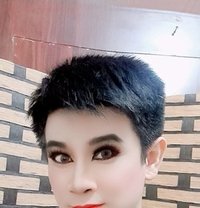 Manaw, Thai masseuse in Muscat