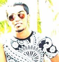 Mario Dickson, Sri Lankan Male adult performer in Colombo