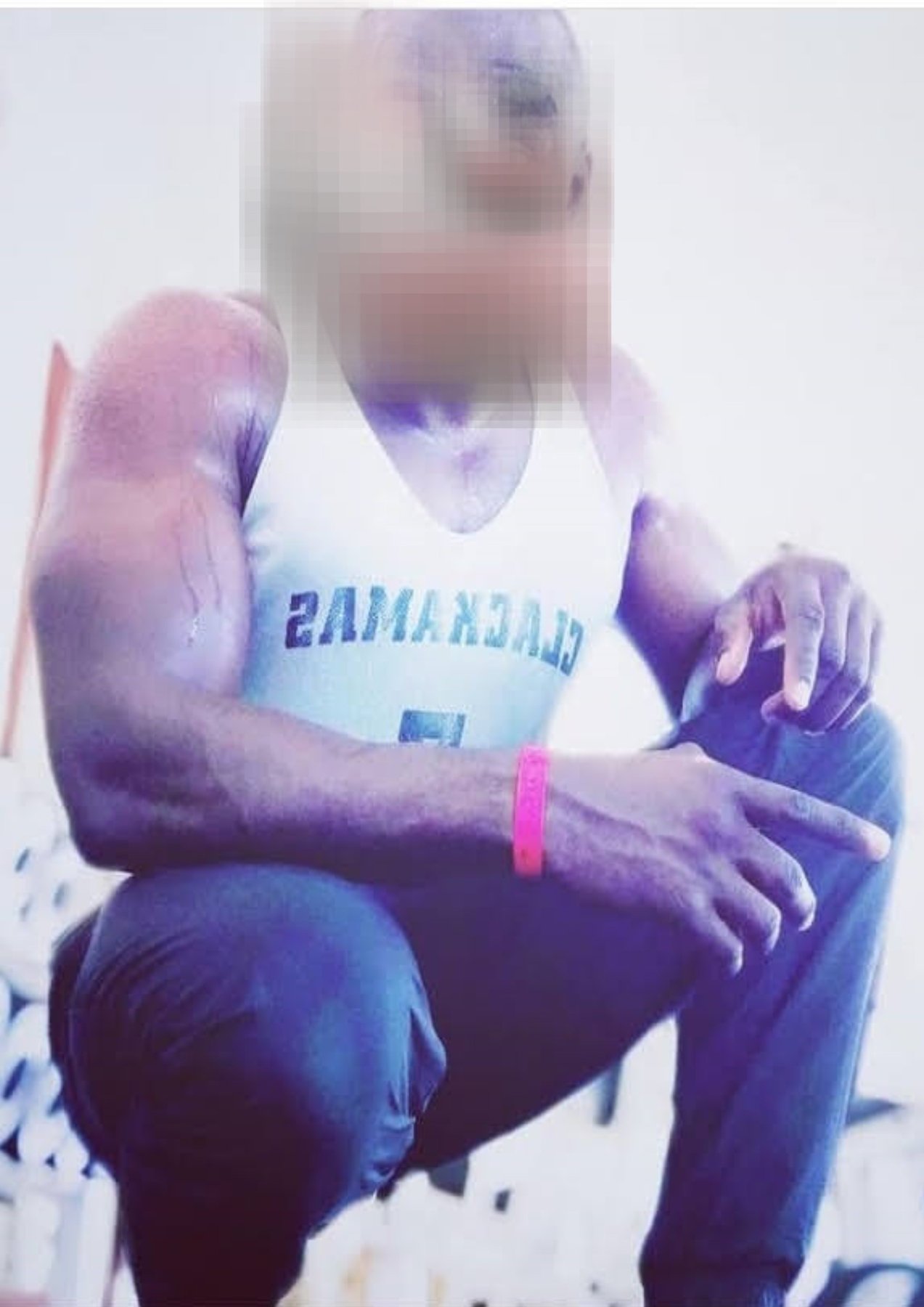 Master Jay, Kenyan masseur in Nairobi