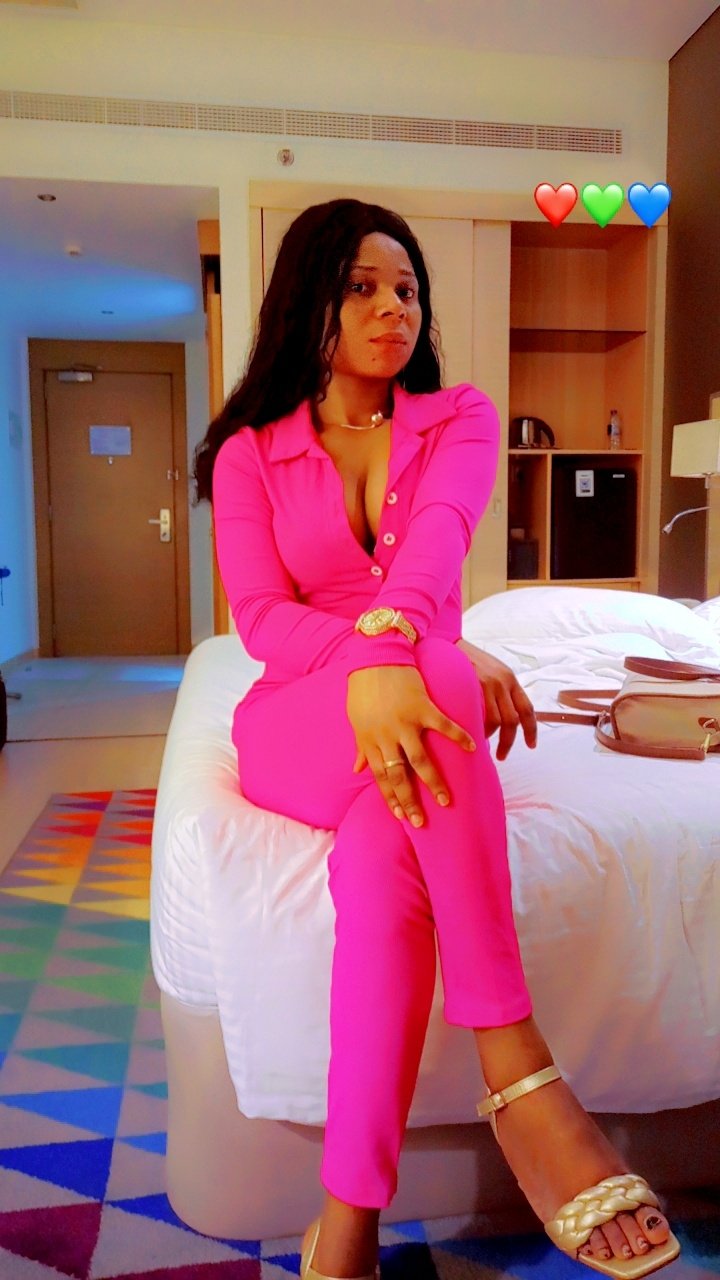 Mhiz Diamond, Tanzanian dominatrix in Abu Dhabi (3)