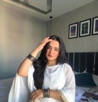 Mohini Das, Indio puta en Pondicherry