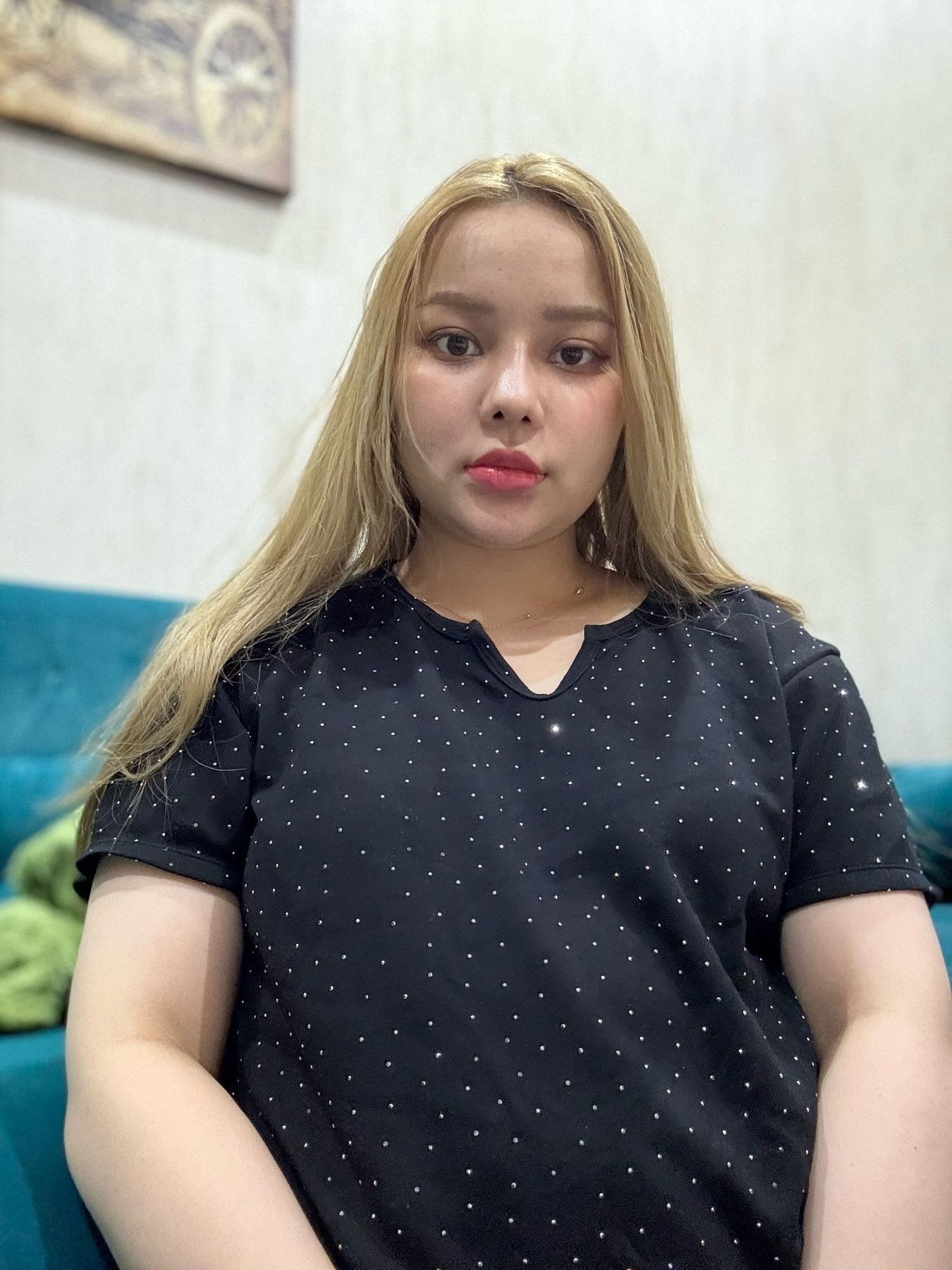 Nana Nguyen, escort in Dubai