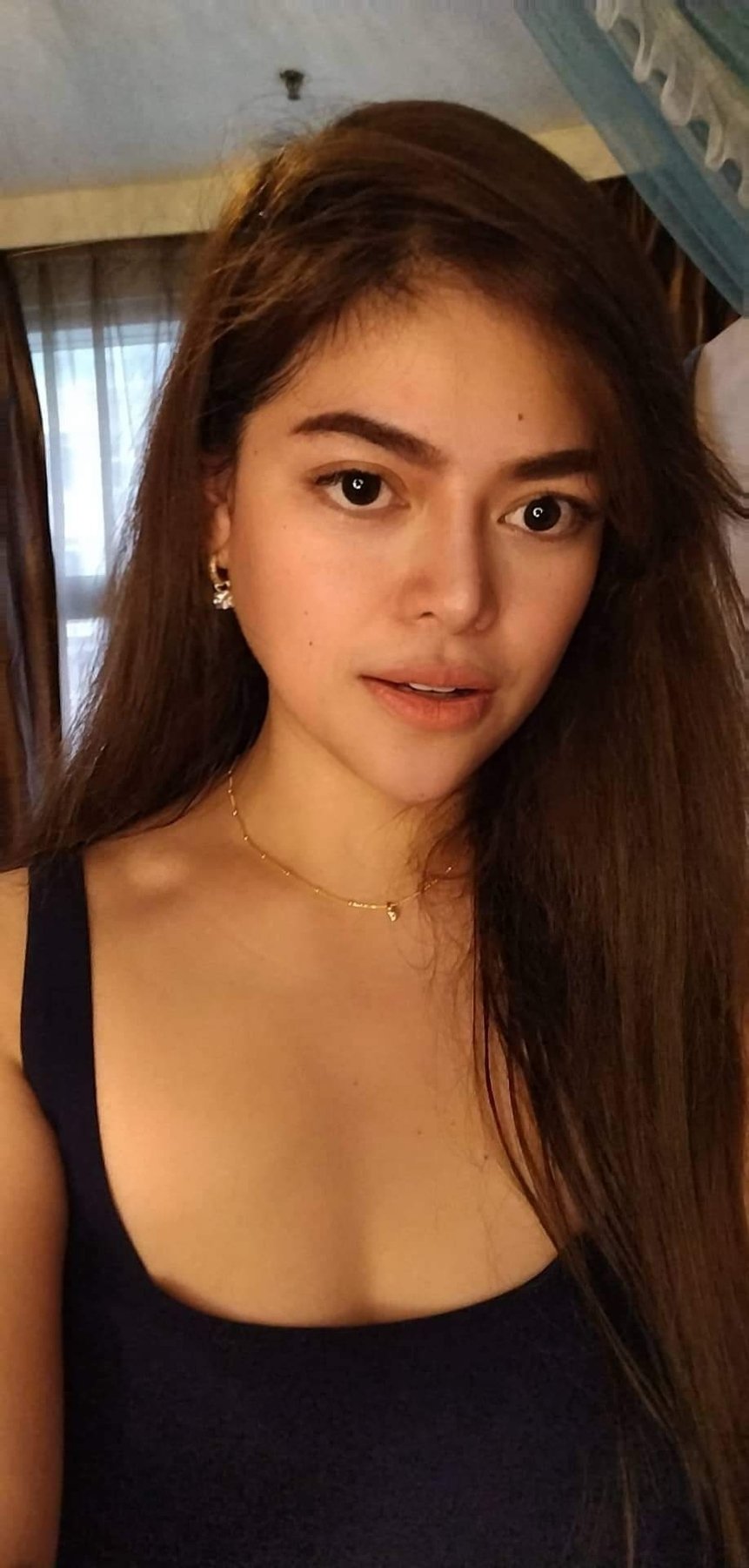 Nics!, escort in Hong Kong