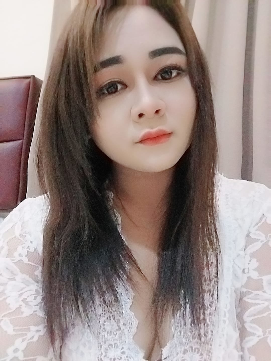 Num, Thai escort in Muscat