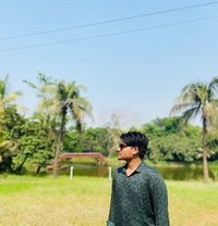 Rayhan Khan, Bangladeshi Male escort in Dhaka