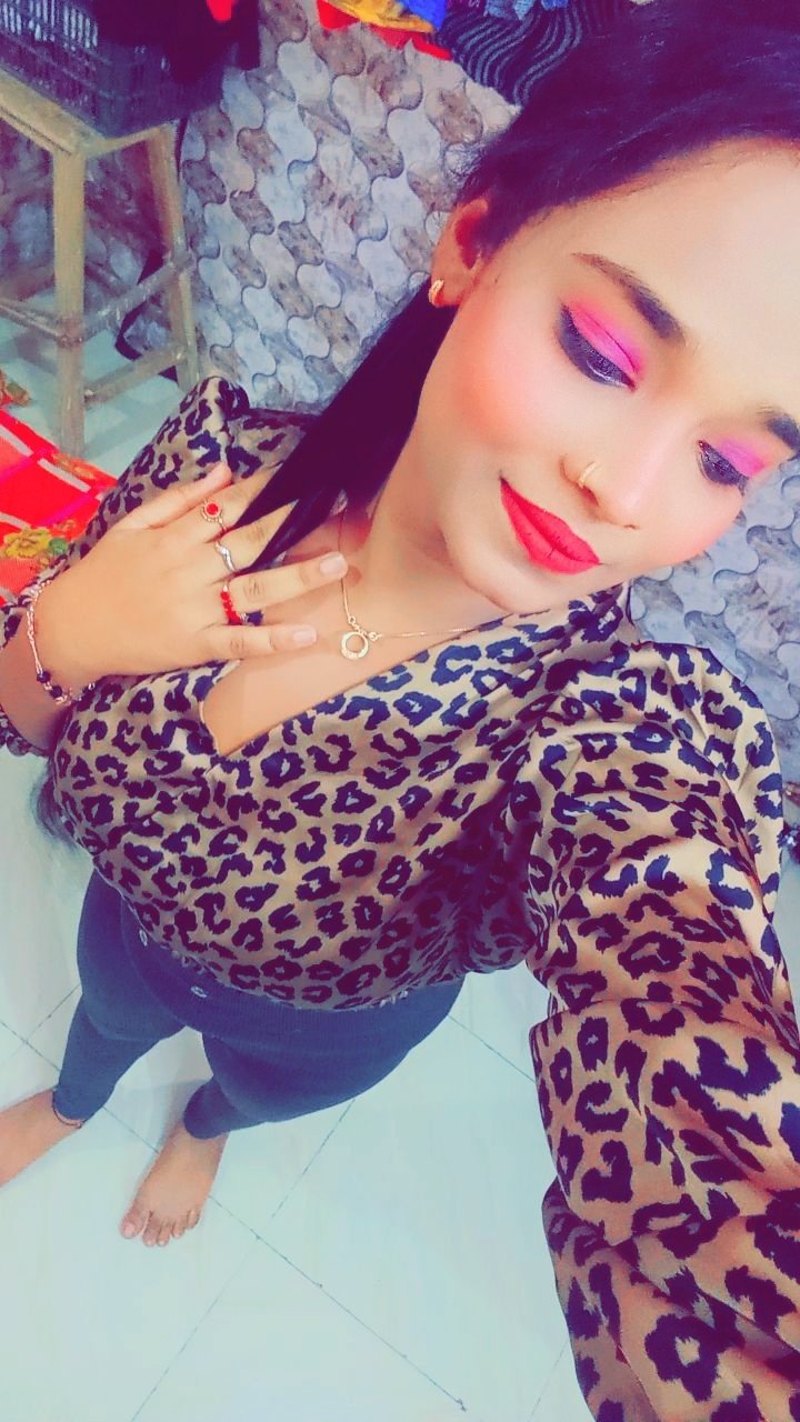 Ritu Real Meet & Cam Session, Indio puta en Pune