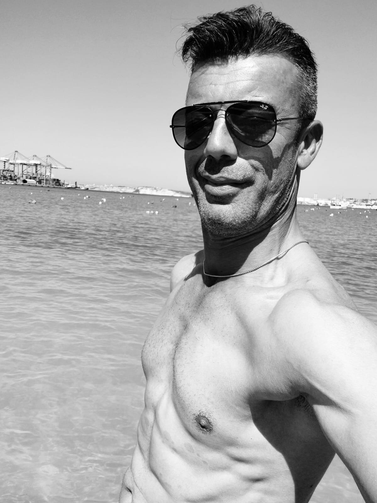 Roberto - Companion, Spanish Male escort in Malta