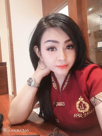 Shira, Tailandés puta en Muscat