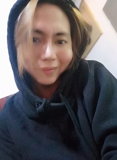 Sally, Filipino masseuse in Makati City