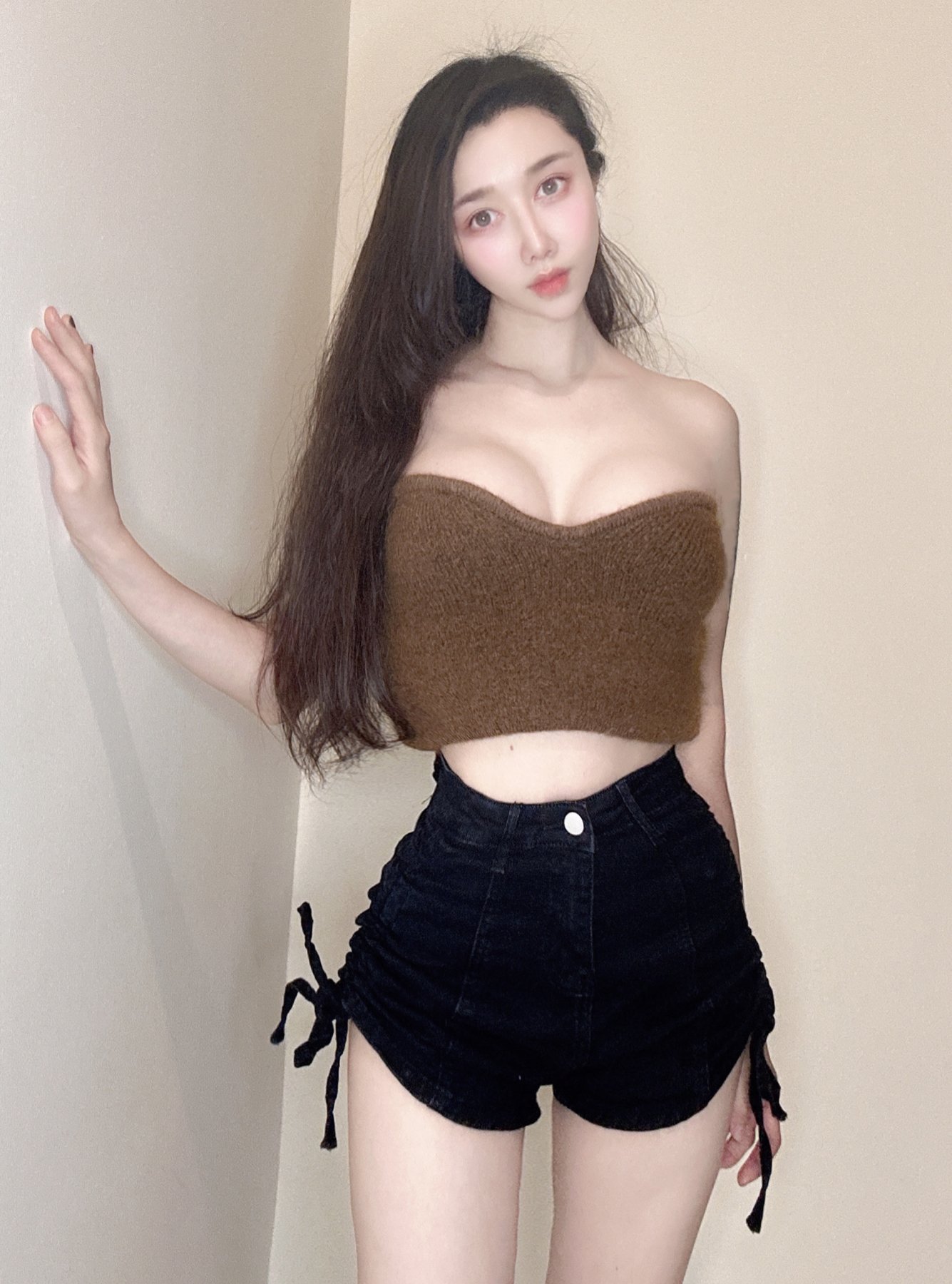 Sato Miki, Japanese escort in Al Manama (2)