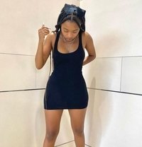 Sharon, escort in Doha (8)