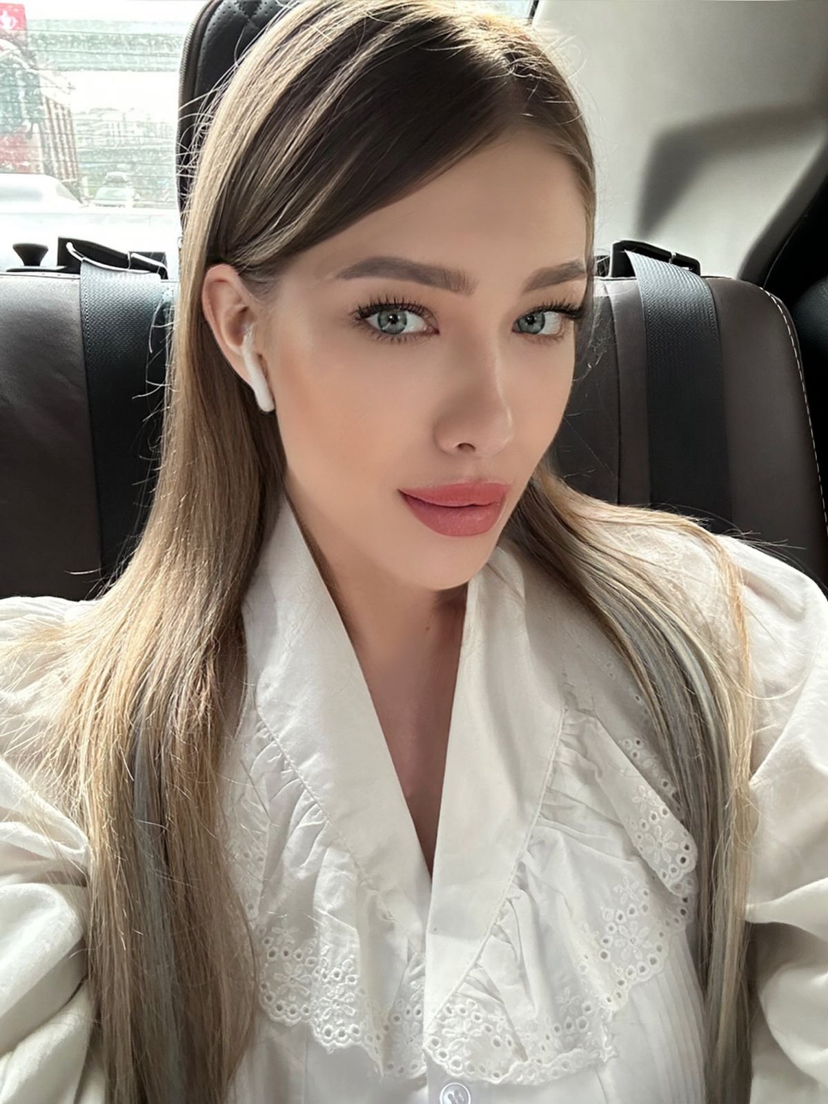 Sofia, Belarusian escort in Hong Kong