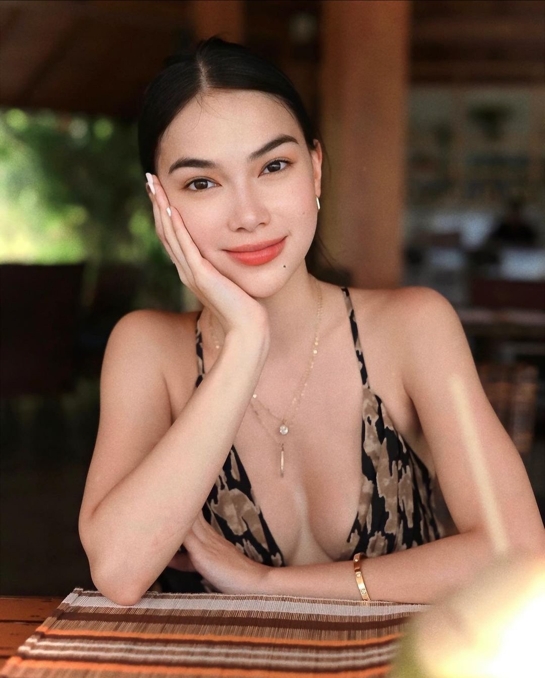 Sweet Naughty Girl Kara, escort in Maldives