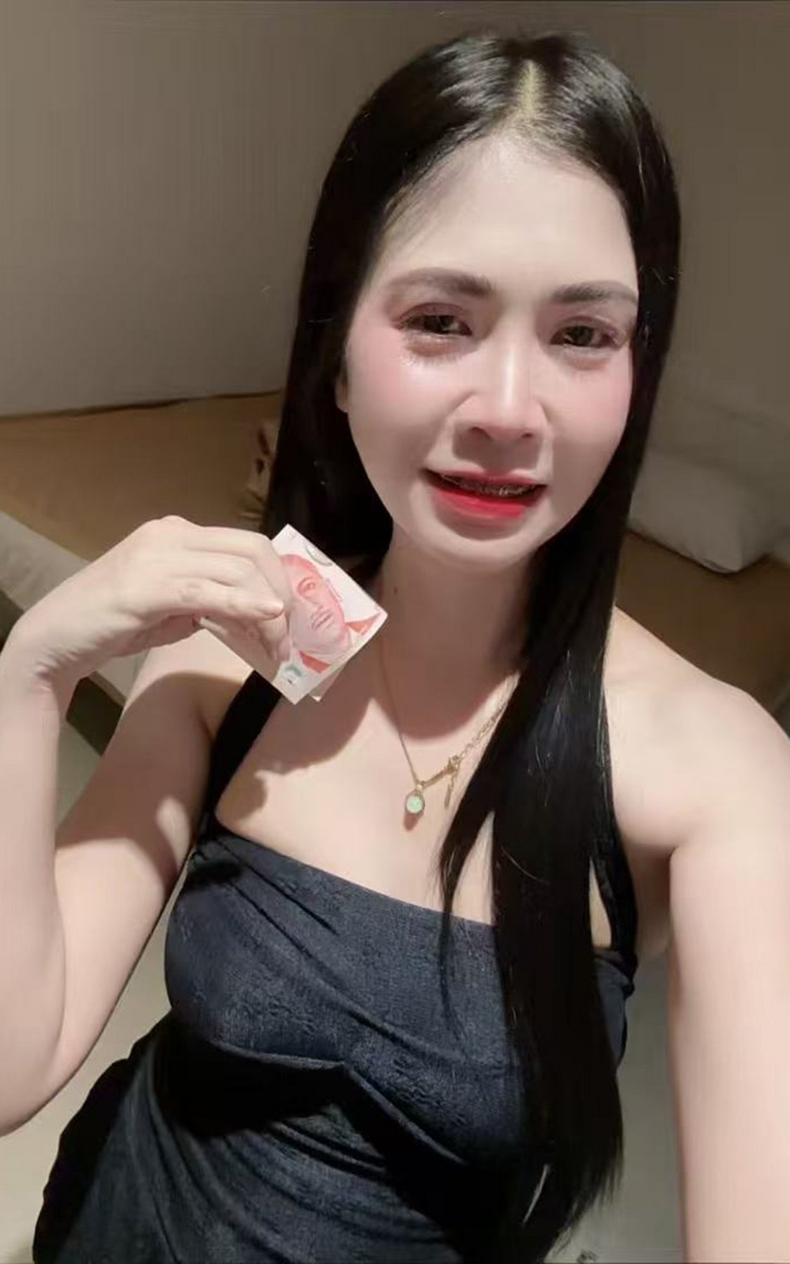 Taly Full Service Escort, Thai escort in Prague (Praha)