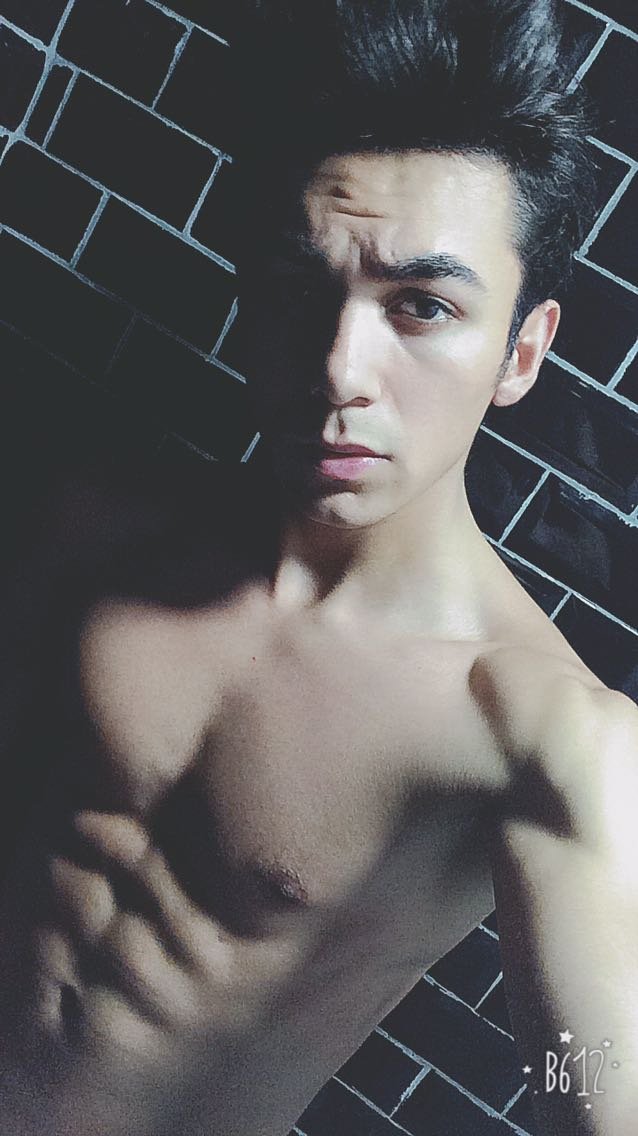 Twink Berk Top And Bottom Turkish Escort In Dubai