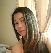 Weiwei, Malaysian escort in Doha