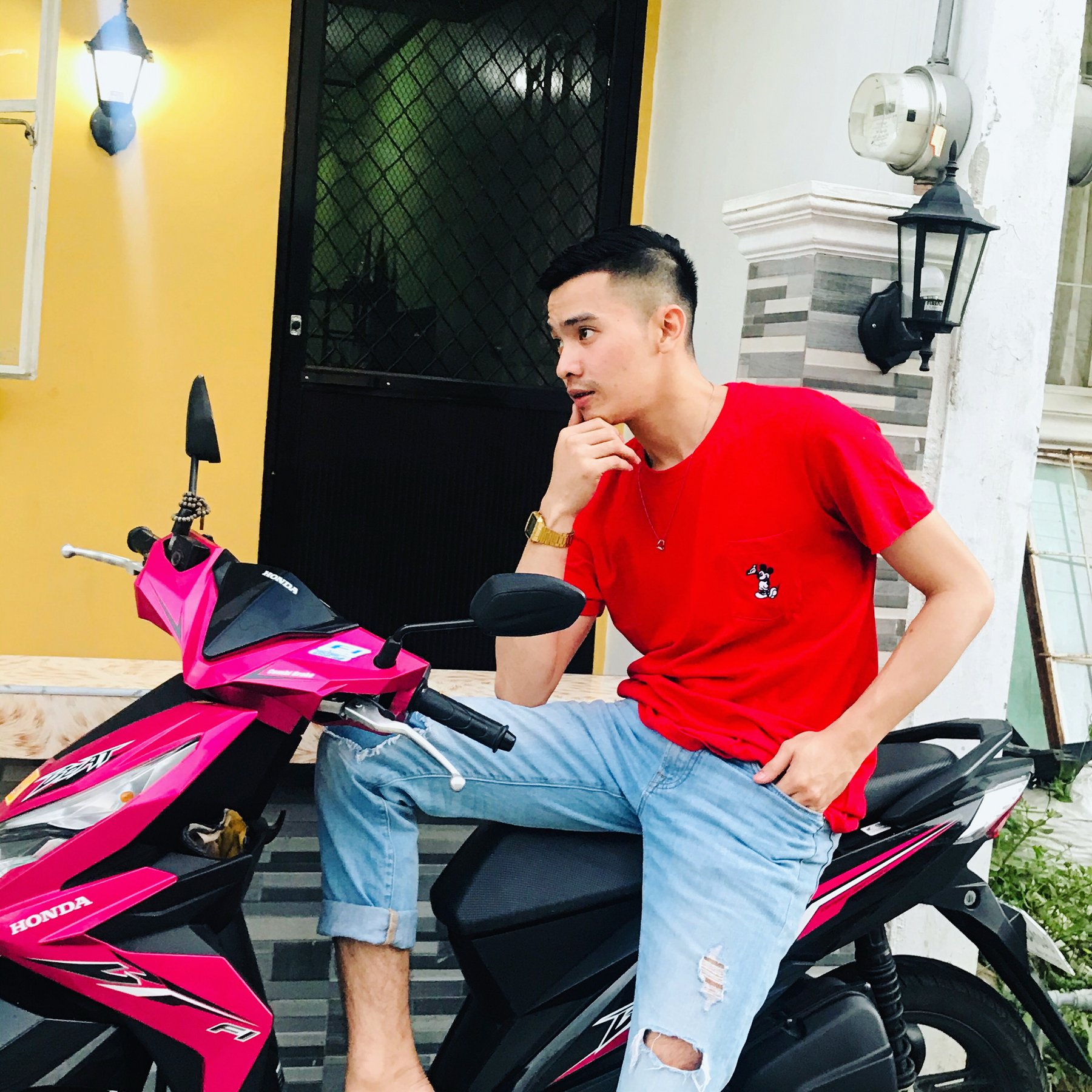 Young Twink Adrian Filipino Male Escort In Manila